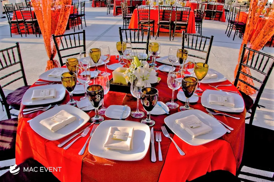 Round Table in Puerto Vallarta: Weddings, Parties, Corporate Events